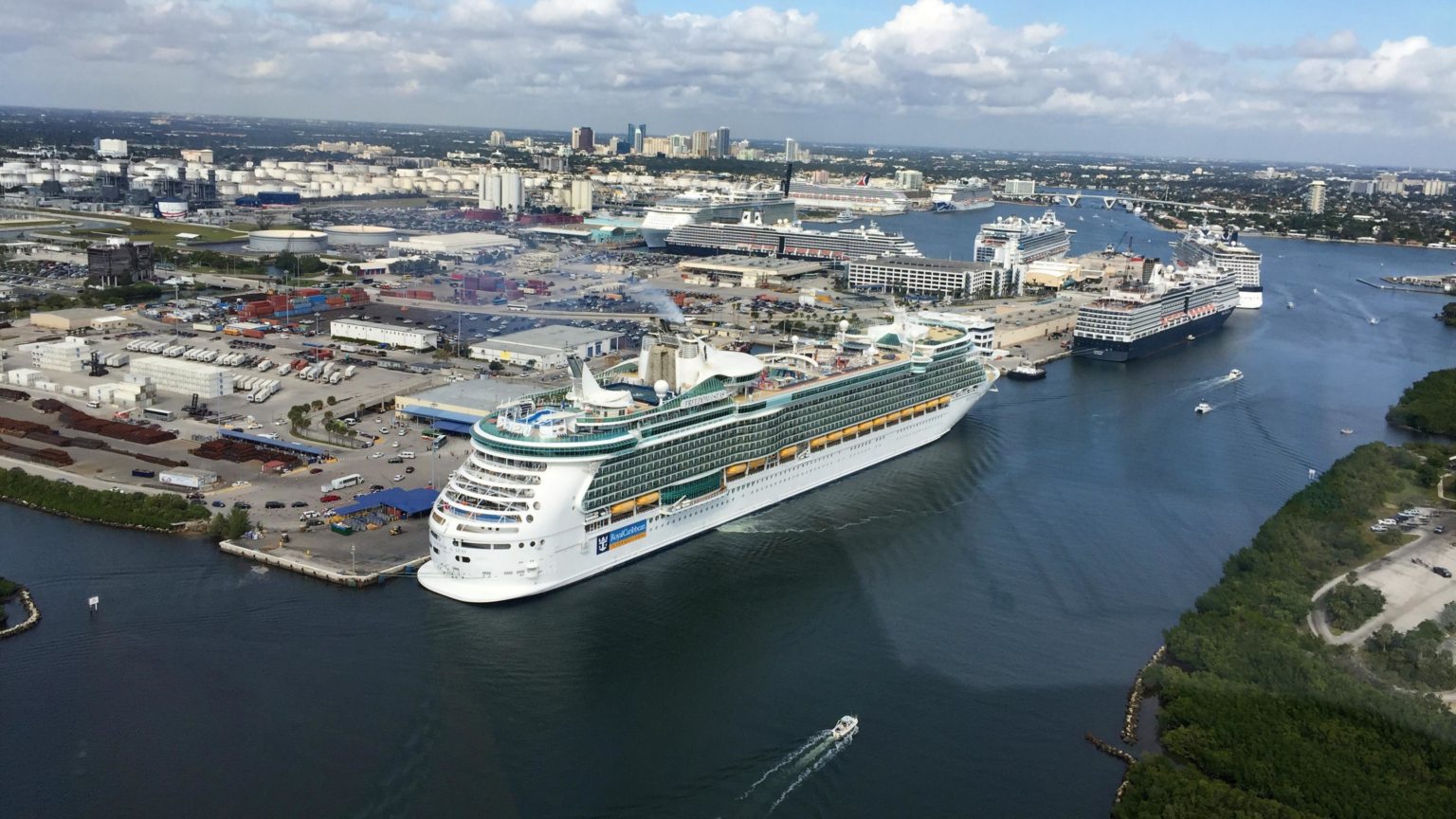 Fort Lauderdale Cruise Port Guide: Port Everglades Tips